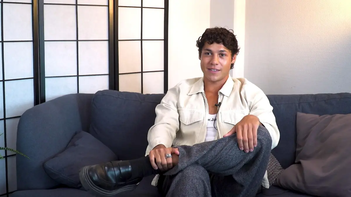 AWZ-Spoiler! Justus und Charlie werden beobachtet – fliegt die Affäre auf?