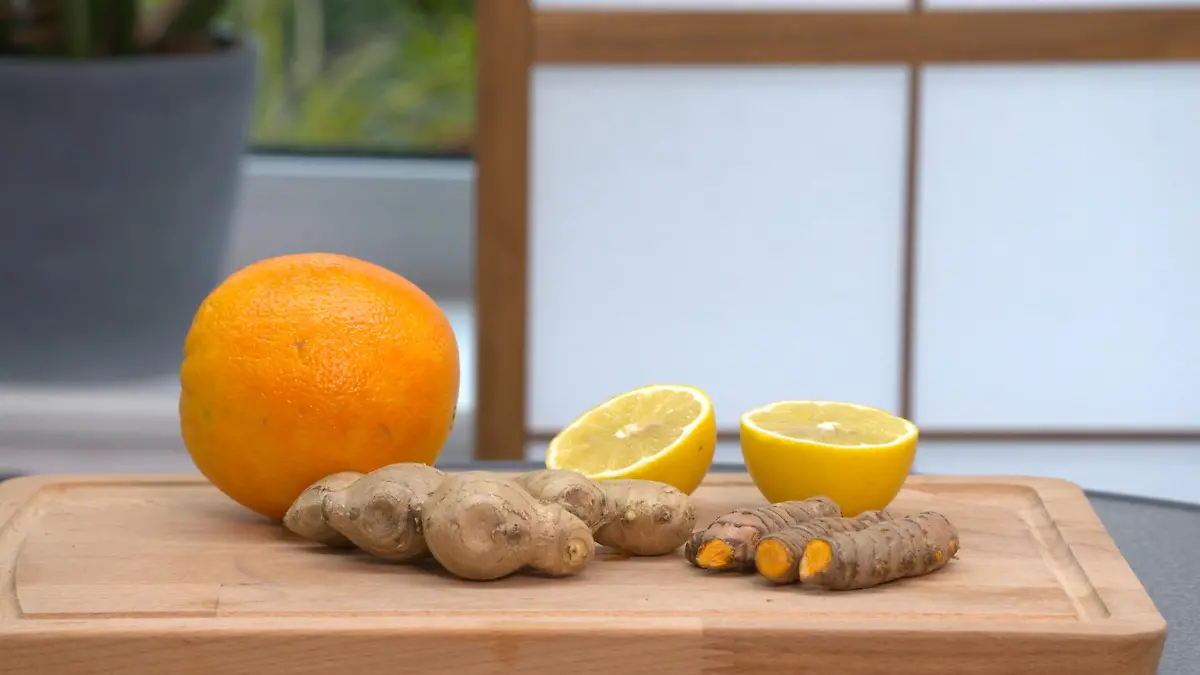 Rezepte für Immunbooster: Ingwer-Shot, Green Smoothie und AZR-Drink ...