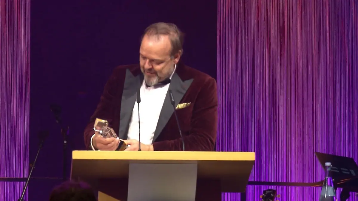 Gala-Abend: Auszeichnung für Jörg Zajonc