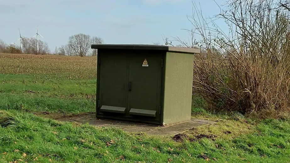 Hymendorf: Stromkasten wird zum Internet-Star! Doch Google entfernt ihn ...