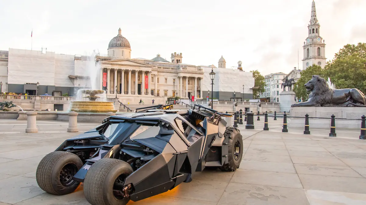 NFL-Quarterback Joe Burrow fährt jetzt Batmobil - für drei Millionen Dollar