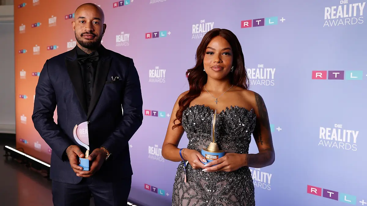 „Die Reality Awards” 2024: Nackte Tatsachen von Stephie Stark und noch mehr Tuschel-Themen!