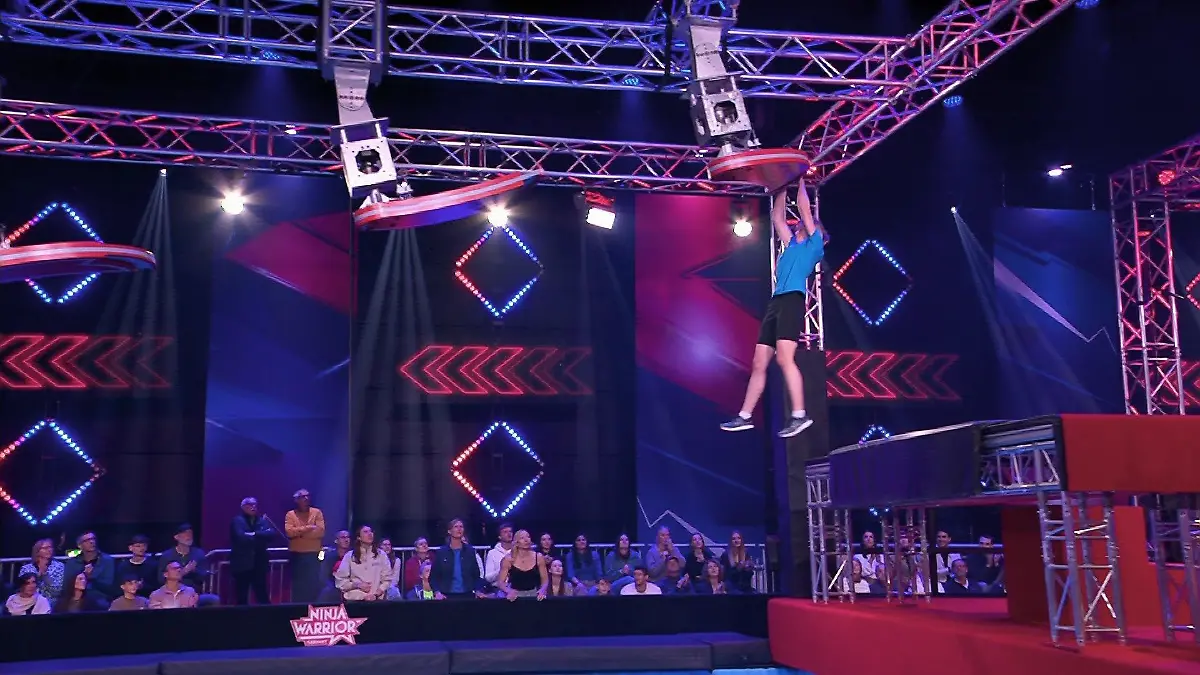 Ninja Warrior Germany 2024: Mit 16 Jahren! Nicola Wulf schafft es so ...