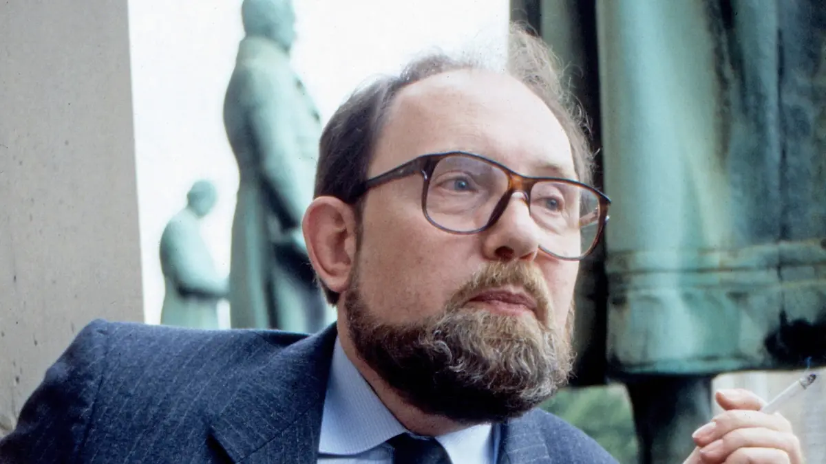 Vermeintliche Hitler-Tagebücher „entdeckt”: Stern-Reporter Gerd ...