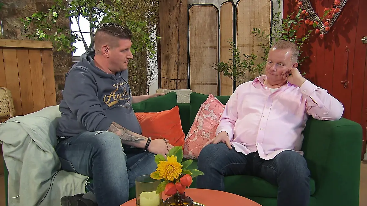 Emotionale Aussprache: Markus und Heino sprechen sich aus