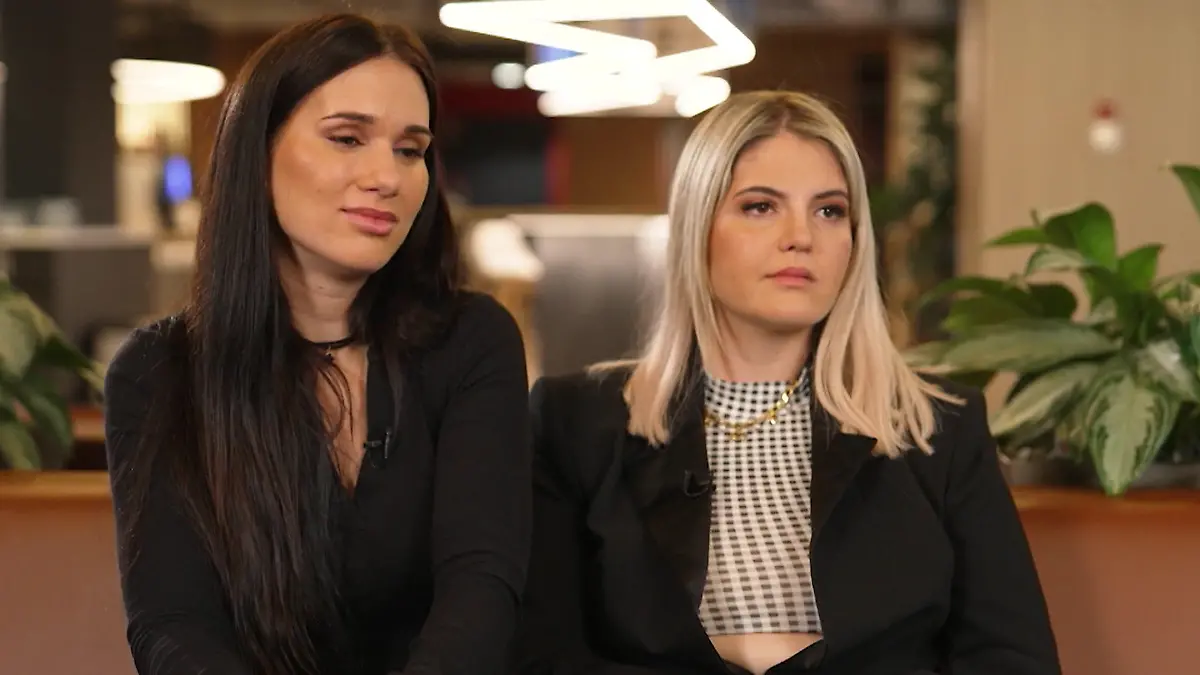 Sie liebt jetzt einen Mann: Jetzt ist es offiziell! Coupleontour-Ina ...