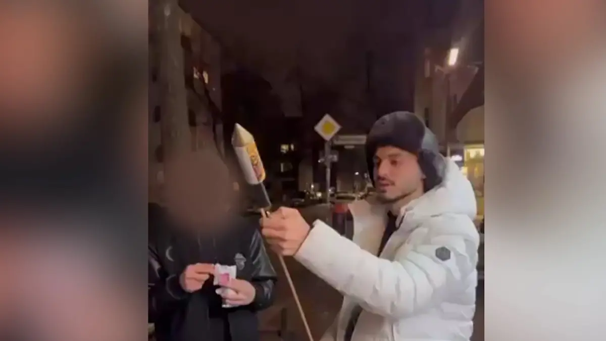 Silvester: Influencer Atallah (23) schießt Rakete in Kinderzimmer – das ...