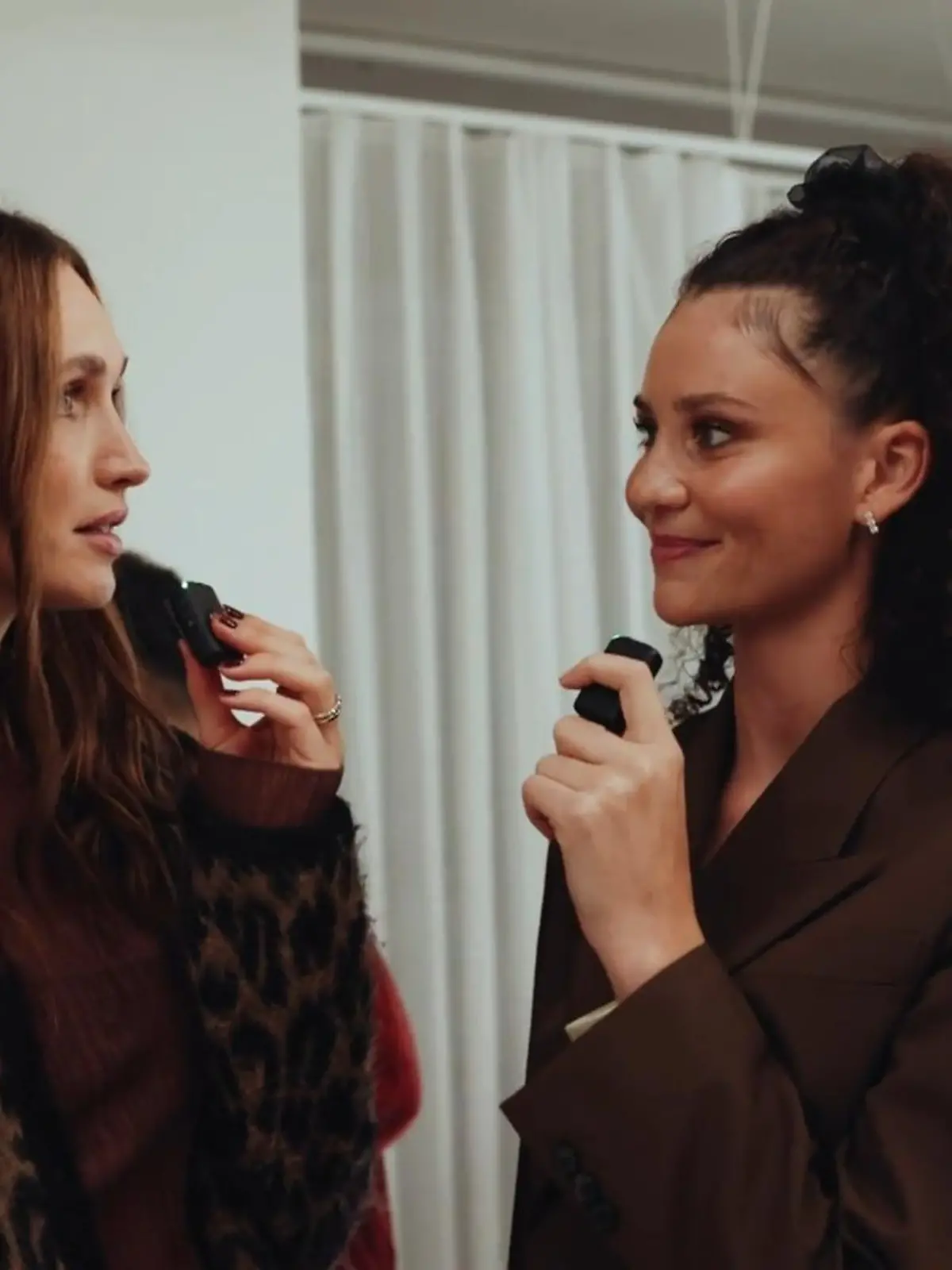 Anna Adamyan musste in die Notaufnahme: „Es ist nicht immer alles so rosig, wie es scheint!”