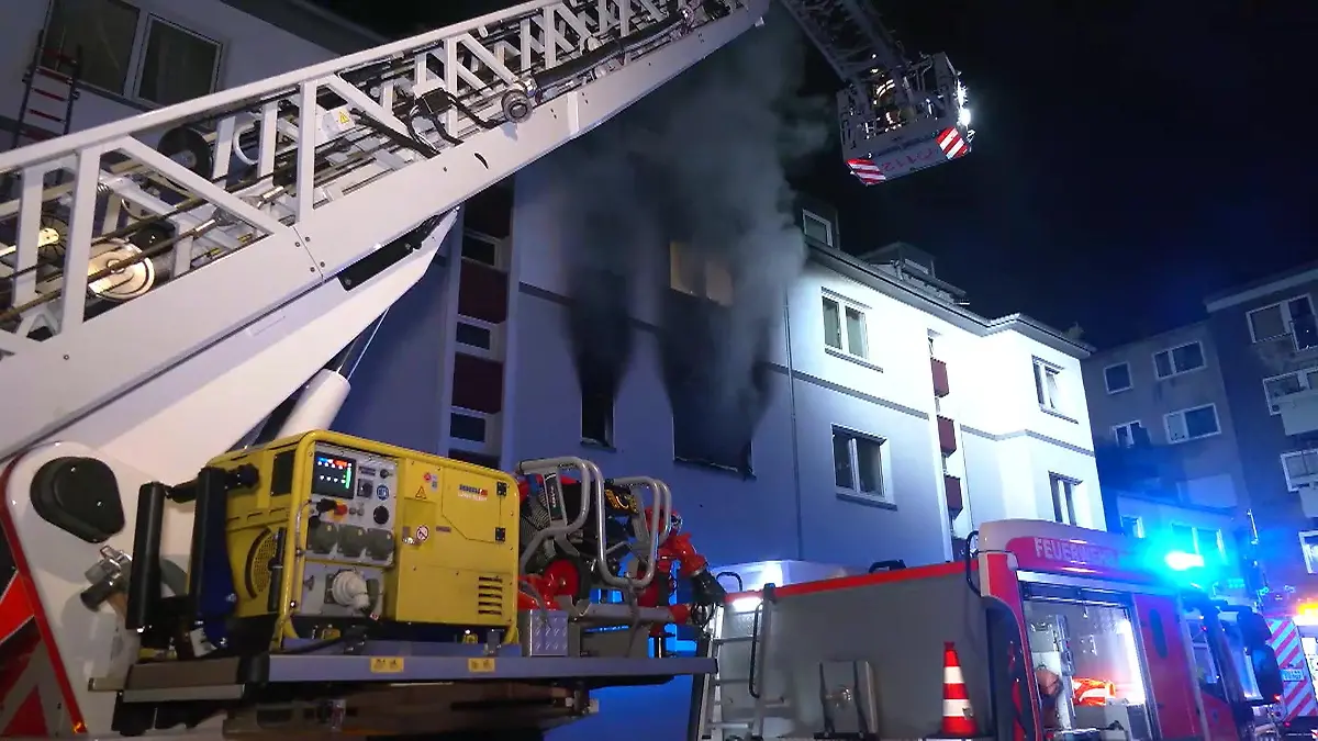 Raffinerie in Neustadt an der Donau (Bayern) in Flammen - vier Verletzte