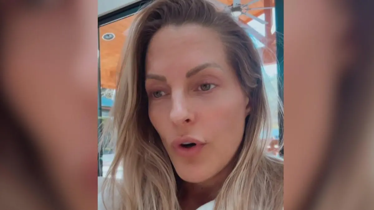 „No Angels”-Star Sandy Mölling bangt um geliebtes Familienmitglied ...