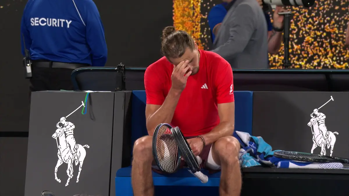 Australian-Open-Finale Alexander Zverev gegen Jannik Sinner im Live-Blog: Drei-Satz-Drama ...