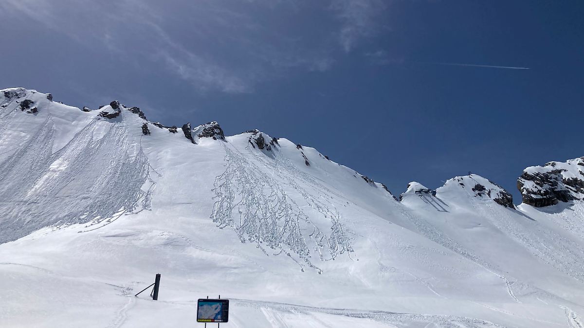 Osttirol: Deutscher Tourist unter Lawine begraben – Rettung in letzter ...