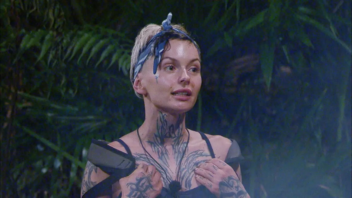 EsKUHlation im Dschungelcamp! Zwischen Edith und Pierre fliegen die Fetzen