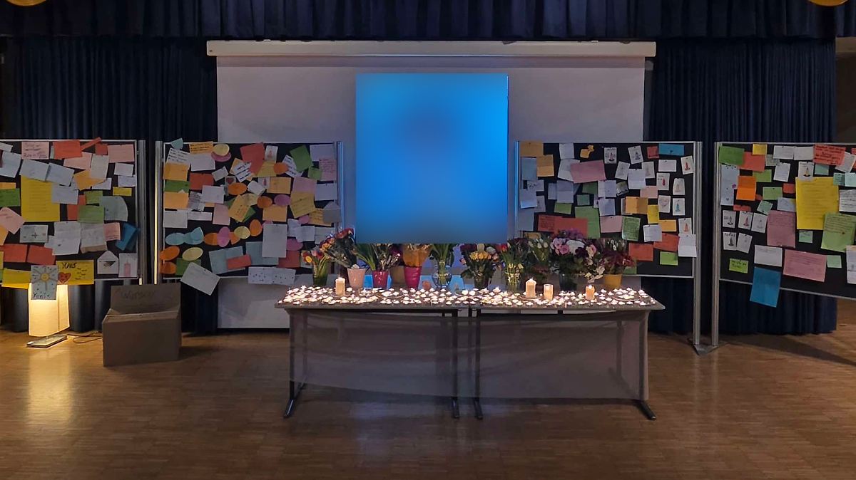 Unfall in Stuttgart: Junge (12) vor Stadtbahn geschubst - tot! Polizei ...