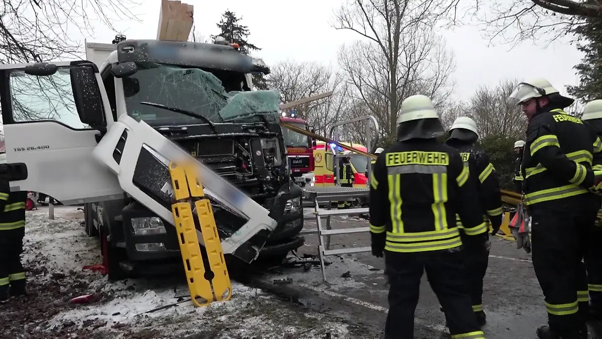 „Königin der Reeperbahn” Inge ist tot – Verabschiedung der obdachlosen ...