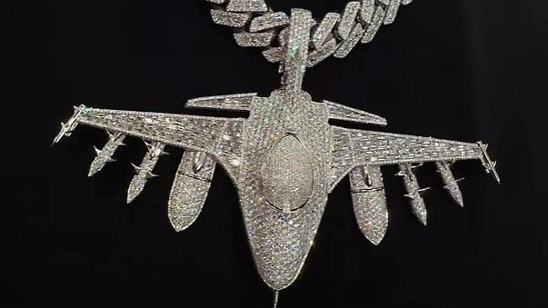 Neuer Klunker für Mecole Hardman: DAS ist die fetteste Kette der NFL