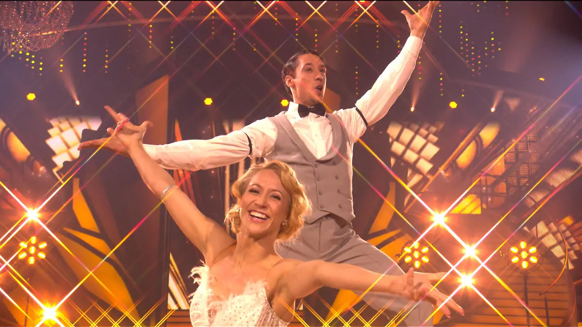 Bei „Let’s Dance” schreiben René Casselly und Kathrin Menzinger mit DIESEM Tanz Geschichte