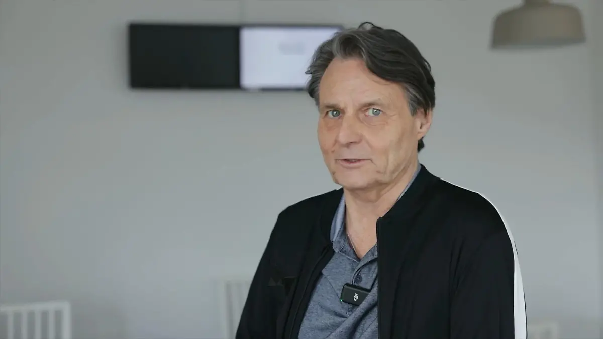 GZSZ-Spoiler: Lars Pape verrät, wie es nach dem Liebes-Aus für Michi ...