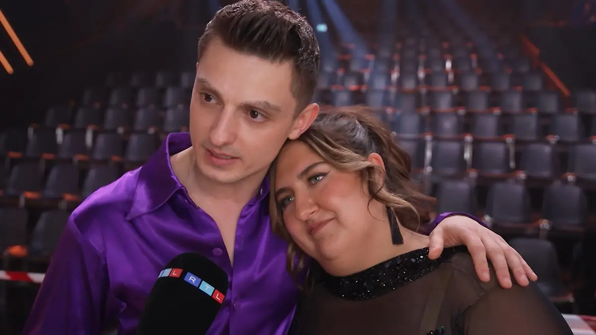 Let’s Dance 2025: Sexy! selfiesandra präsentiert bei der Rumba ihre verführerische Seite