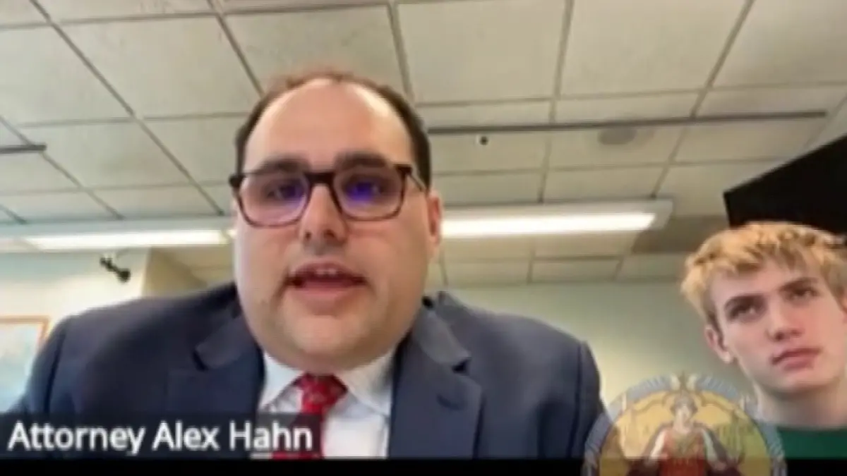 USA: Teenie (15) tötet seine Mutter – weil ihn die Menendez-Netflix ...