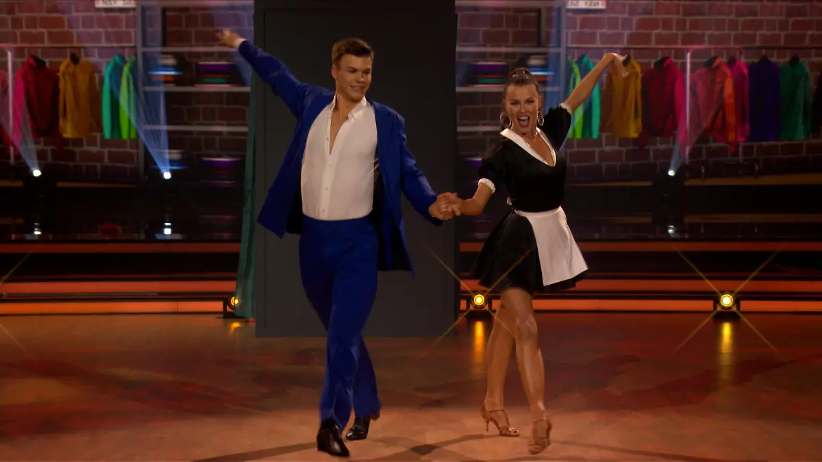 Let’s Dance 2025: Wer ist raus? Osan Yaran und Christina Hänni müssen ...