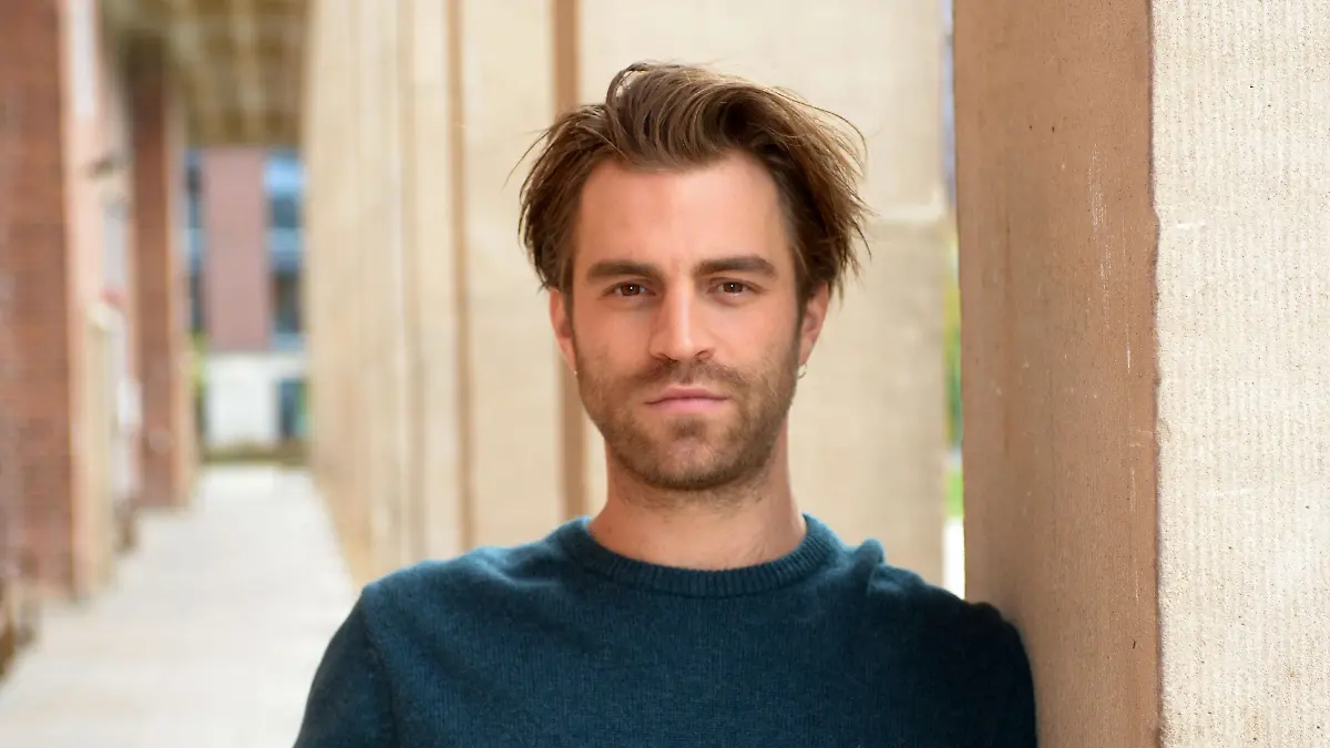 Neue GZSZ-Rolle Julian Gerner: DAS macht Schauspieler Onno Buß aus