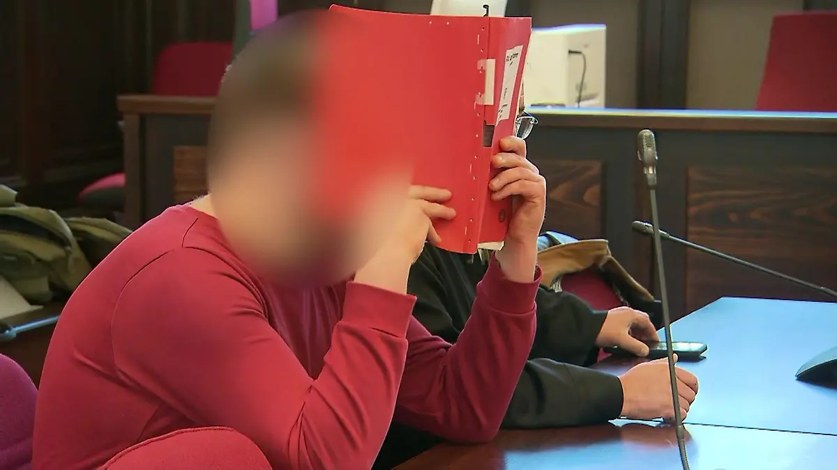 Pforzheim: Drei Mädchen tot unter Aussichtsturm gefunden – RTL hat mit Bekannter einer der ...