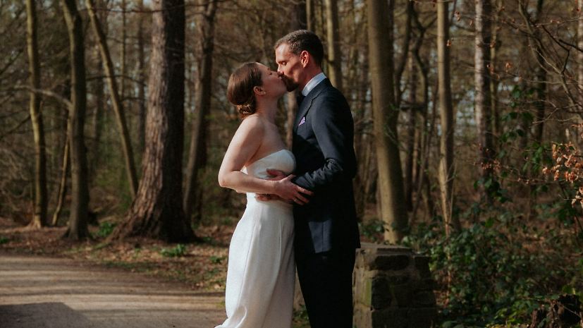 Simon Zoller: Ex-Freund von Laura Wontorra hat geheiratet - RTL kennt ...