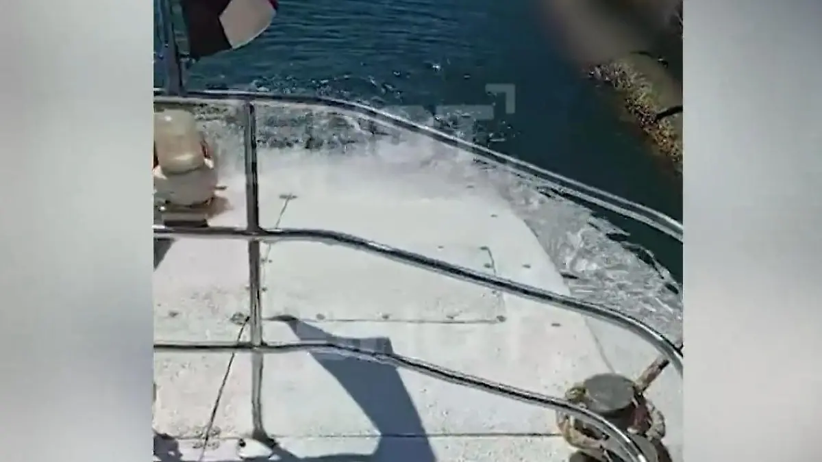 GNTM, Folge 15: Heidi Klum jagt ihre Models beim Nackt-Shooting durch den Monsun