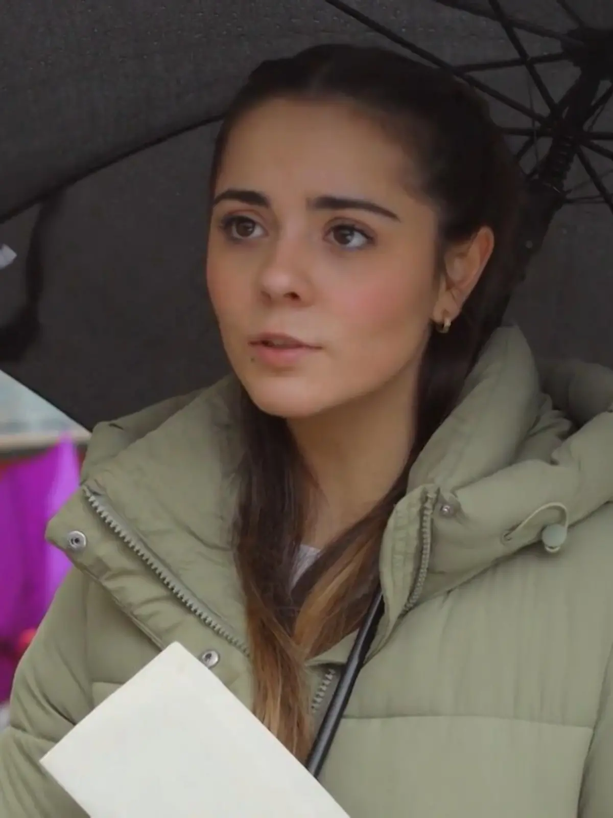 AWZ-Folge vom 18.04.25 auf RTL+: Charlie wird beim Training sauer auf Milan