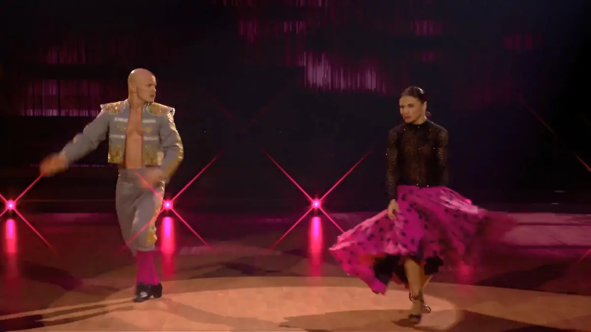 Let’s Dance 2025: Wer ist raus? Für Ben Zucker ist das Tanz-Abenteuer vorbei!