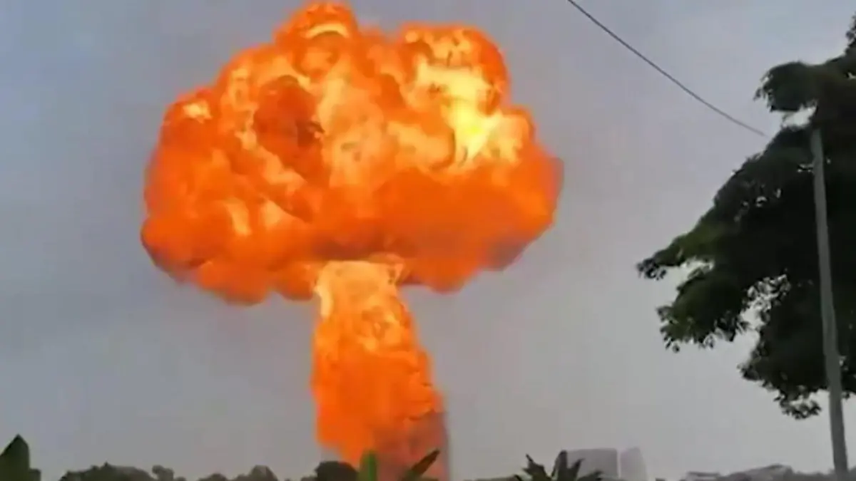 Video zeigt die Todesfahrt von Mannheim! Hier rast Alexander S. im Ford ...