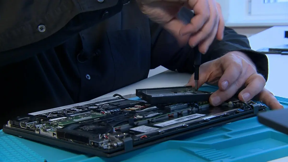 Disco-Brand in Nordmazedonien: Fußballprofi Andrej Lazarov stirbt bei ...