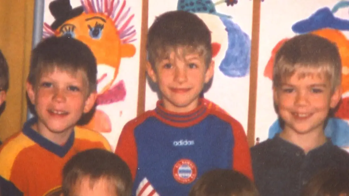 Bei Ausstellung über sein Leben: Fußball-Legende Günter Netzer weint ...