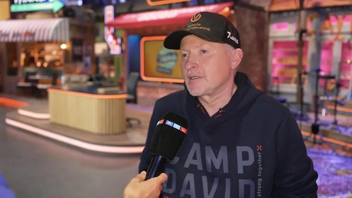 So kommst du als Gast zu Stefan Raabs neuer RTL+ Show