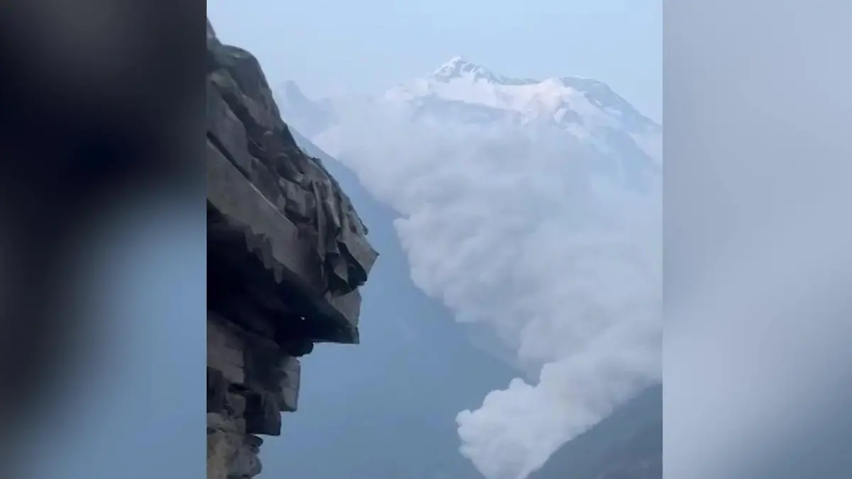 Gletscherabbruch in der Schweiz: Flutwelle in Blatten? Behörden ...