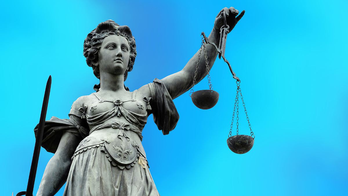 Hamburg: Er berührte Mädchen (10) am Po – Nachhilfelehrer (63) verurteilt