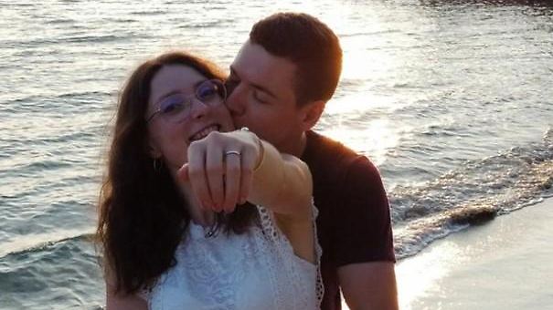 Sie hat JA gesagt! Biathlon-Star Justus Strelow hat sich im Liebes ...