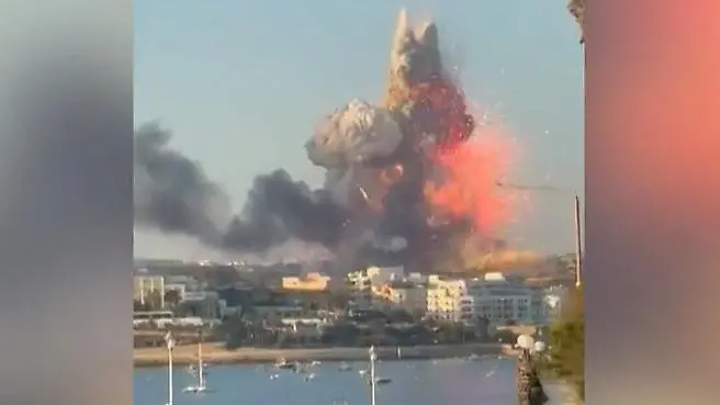Malta: Feuerwerksfabrik fliegt in die Luft! Heftige Explosion zerstört ...