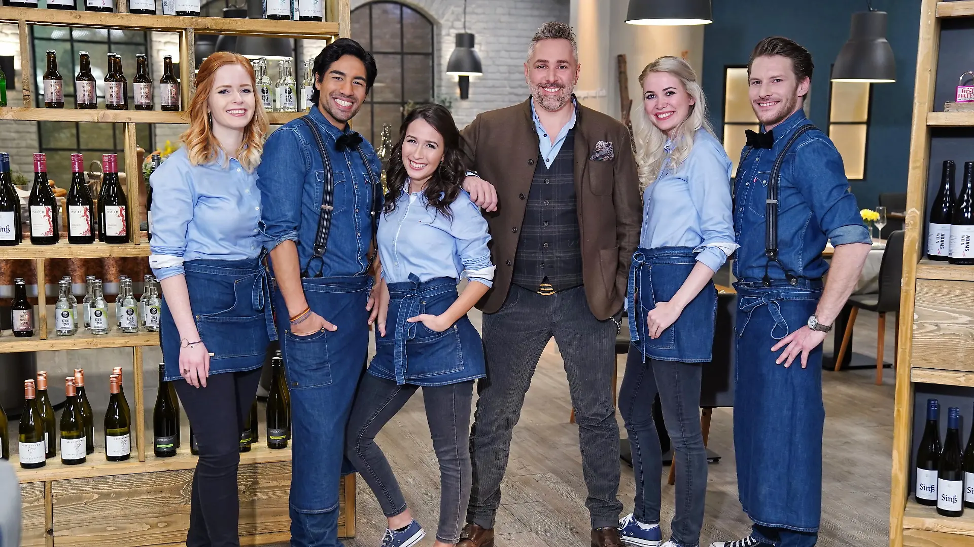 "First Dates" im VOX-Live-Stream und ganze Folgen vorab und ...