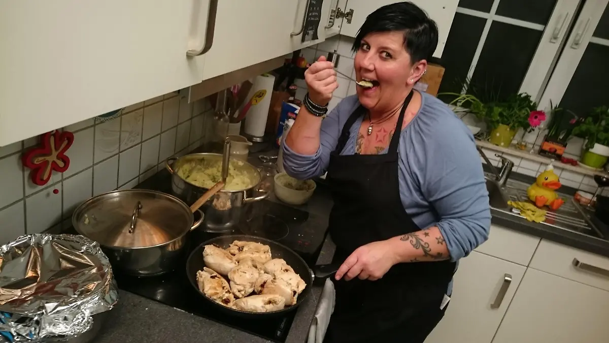 Das perfekte Dinner: Kandidatin Lara ist verrückt nach Schokolade