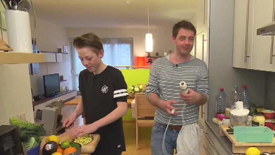 Das perfekte Dinner - Wunschmenü: Dominiques Sohn ist seine Schnippelhilfe