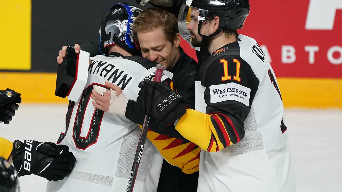 Eishockey-WM 2021: Medaillentraum geplatzt - USA versohlen DEB-Team im ...