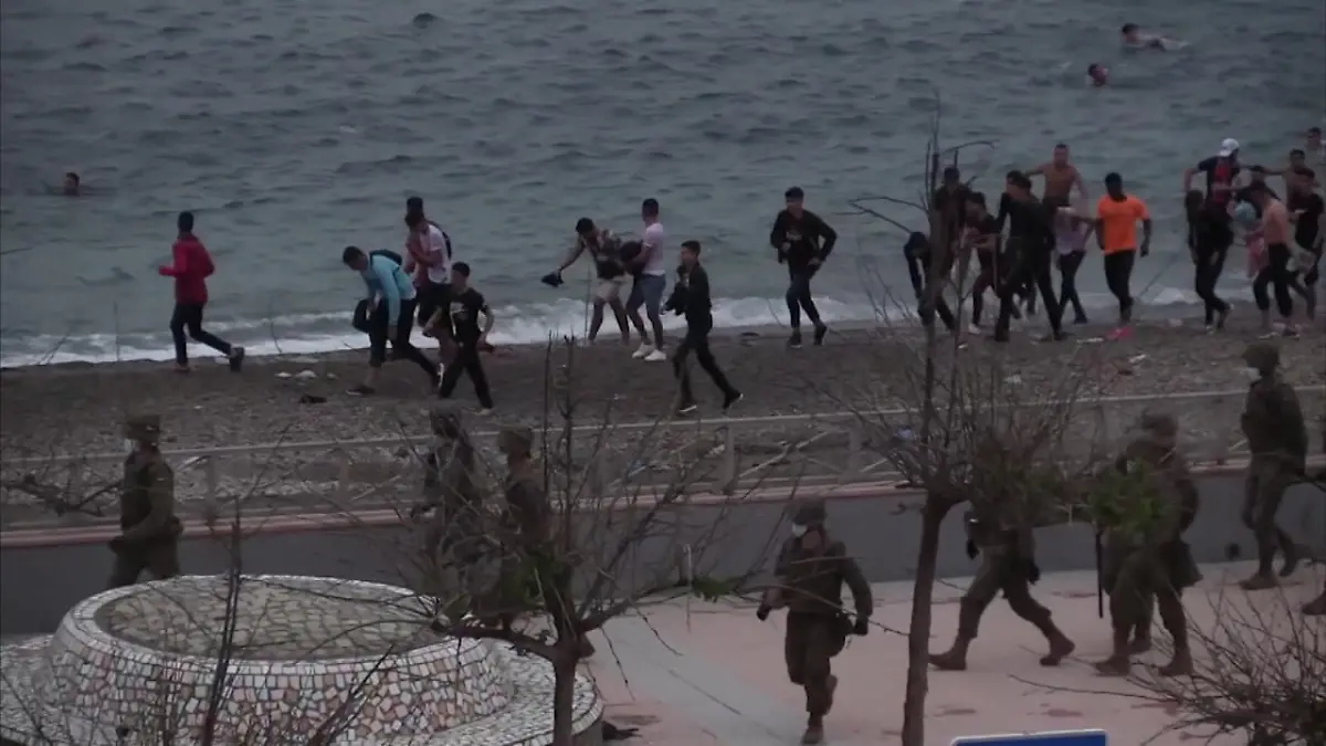 Spanische Nordafrika-Exklave:: Erste Migranten wieder abgeschoben