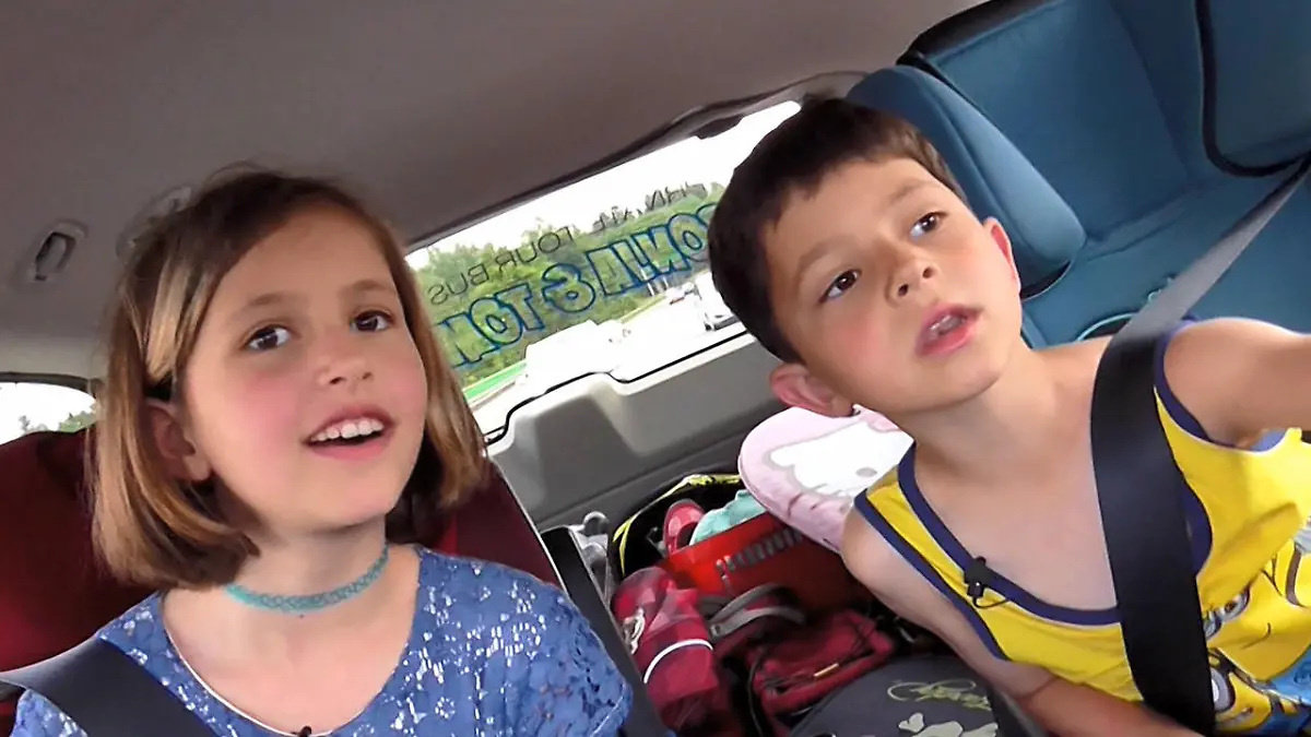 "Sind wir bald da?" Neun Tipps für lange Autofahrten mit Kindern