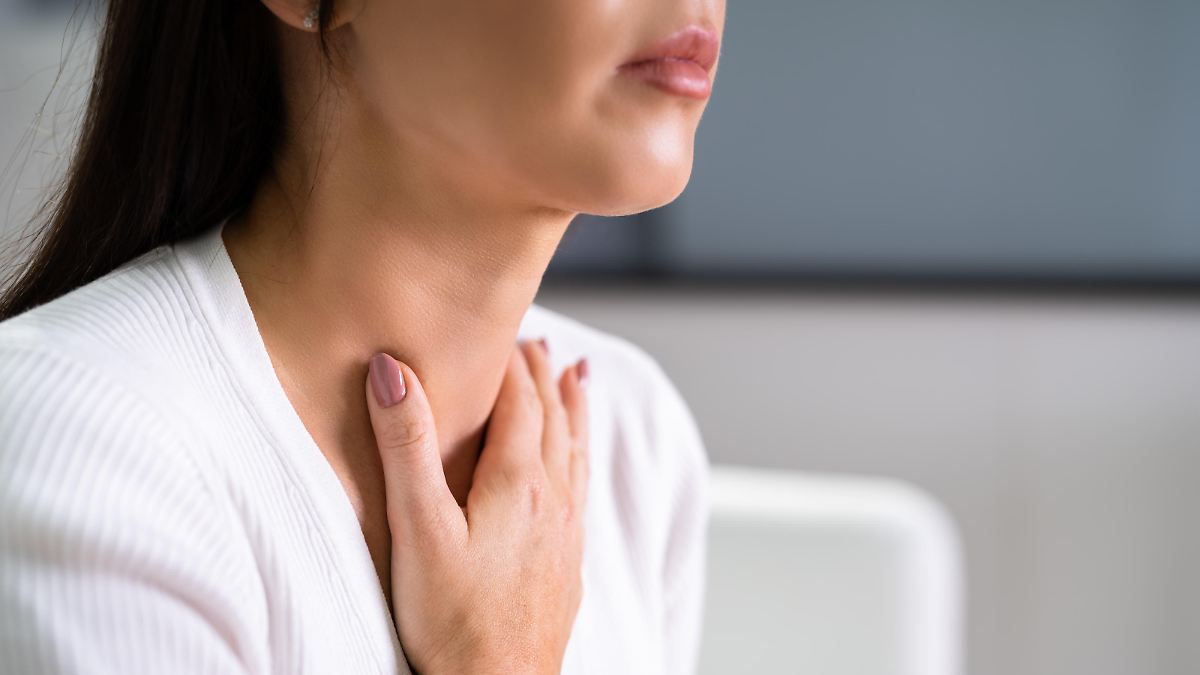 Stiller Reflux: Bei diesen Symptomen sollten Sie aufpassen - Tipps vom ...