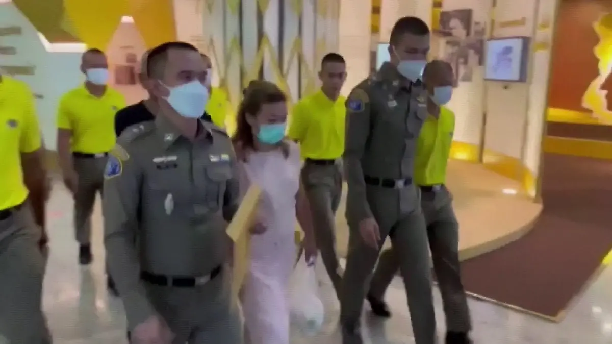 Mordserie in Thailand: Schwangere (36) vergiftet 20 Freunde mit Zyanid ...