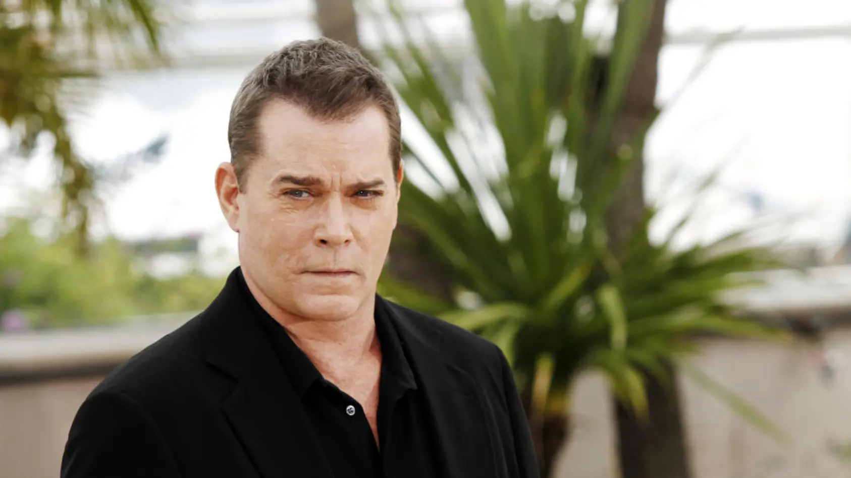 Ray Liotta spielt in neuer Apple-Dramaserie "In With the Devil" mit