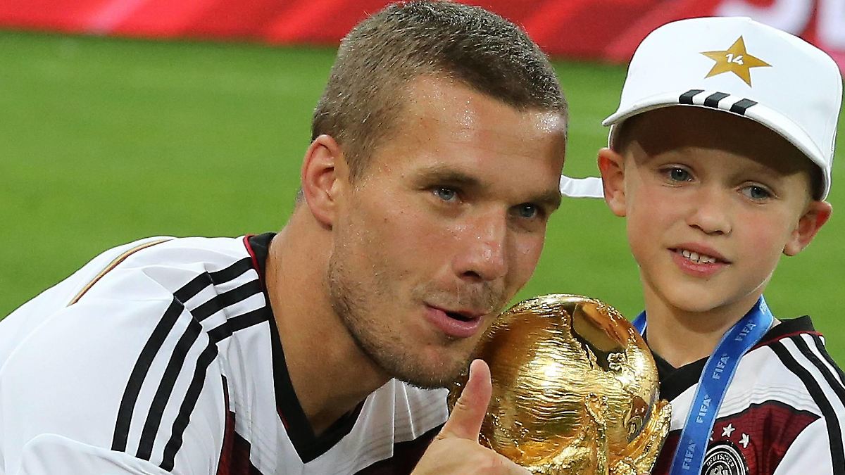 Lukas Podolski: Süße Geburtstagsgrüße an Sohn Louis