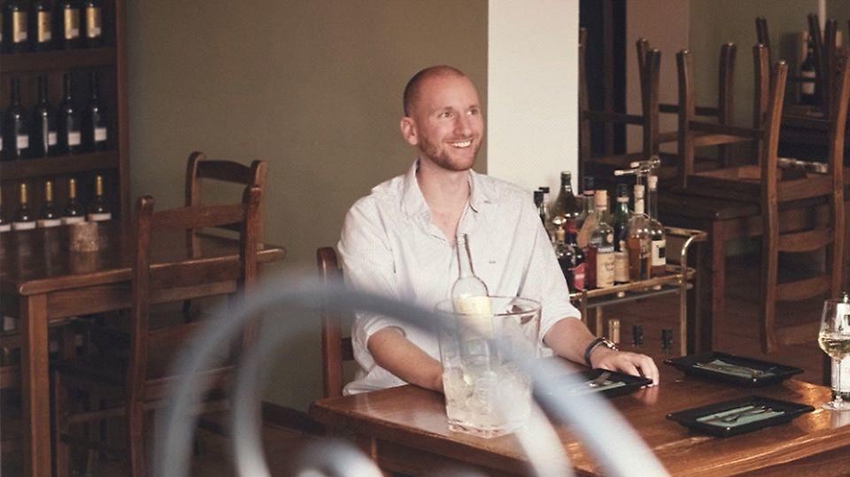 Lücken bei Corona-Novemberhilfen: Warum Restaurantbesitzer Patrick leer ...